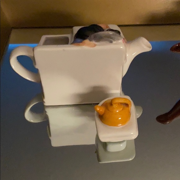 mercuries | Kitchen | Vintage Teapot | Poshmark
